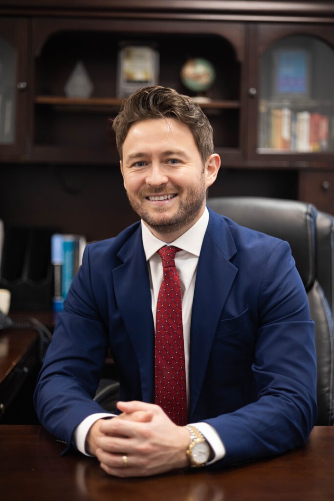 NYC Personal Injury Lawyer & Attorney | Darren T Moore P.C